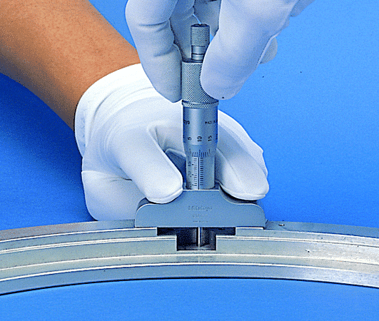 Depth Micrometer (Metric) | 128-101, 128-102 | Mitutoyo